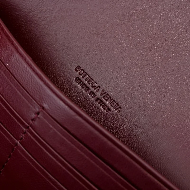 Official Bottega Veneta Clutch Bags