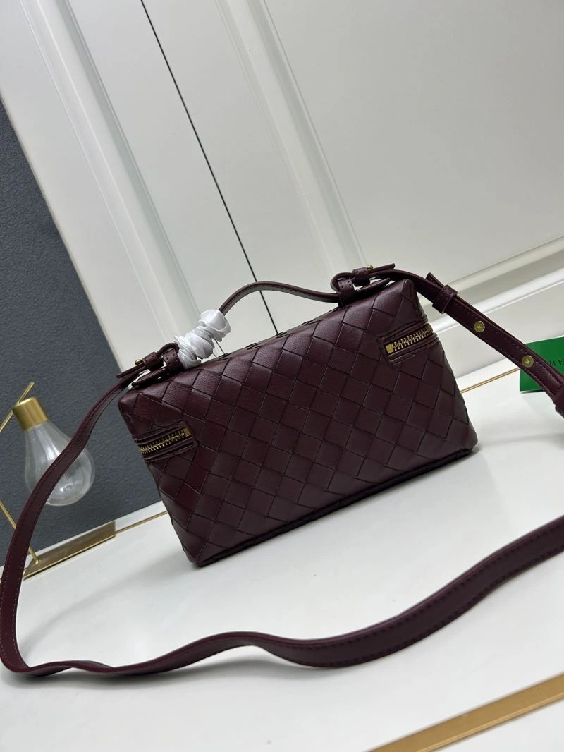 Accurate model Bottega Veneta Cosmetic Bags