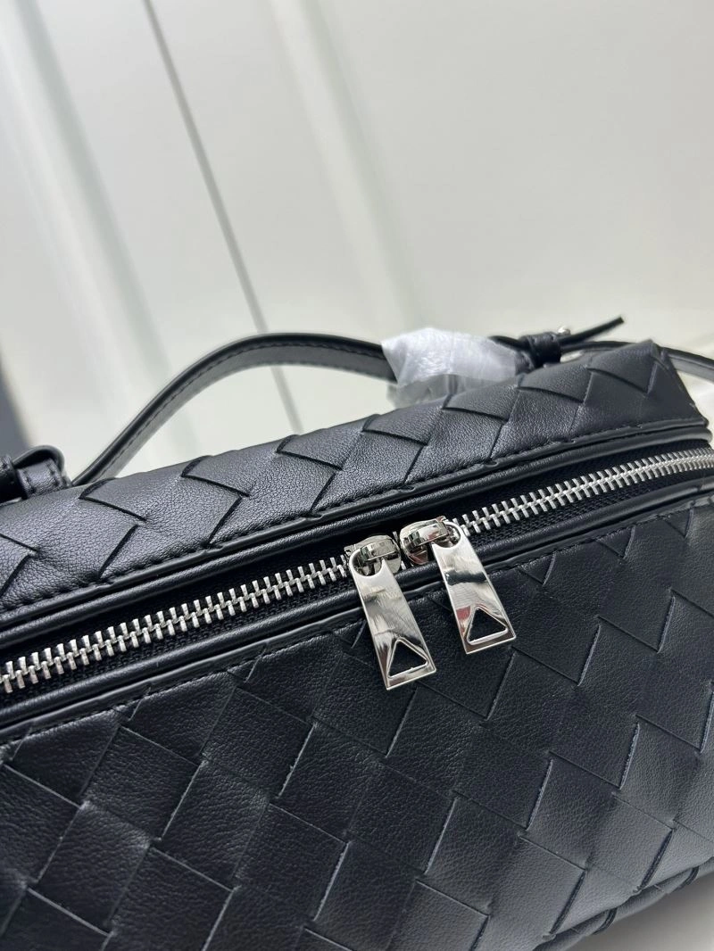 Top mirror Bottega Veneta Cosmetic Bags