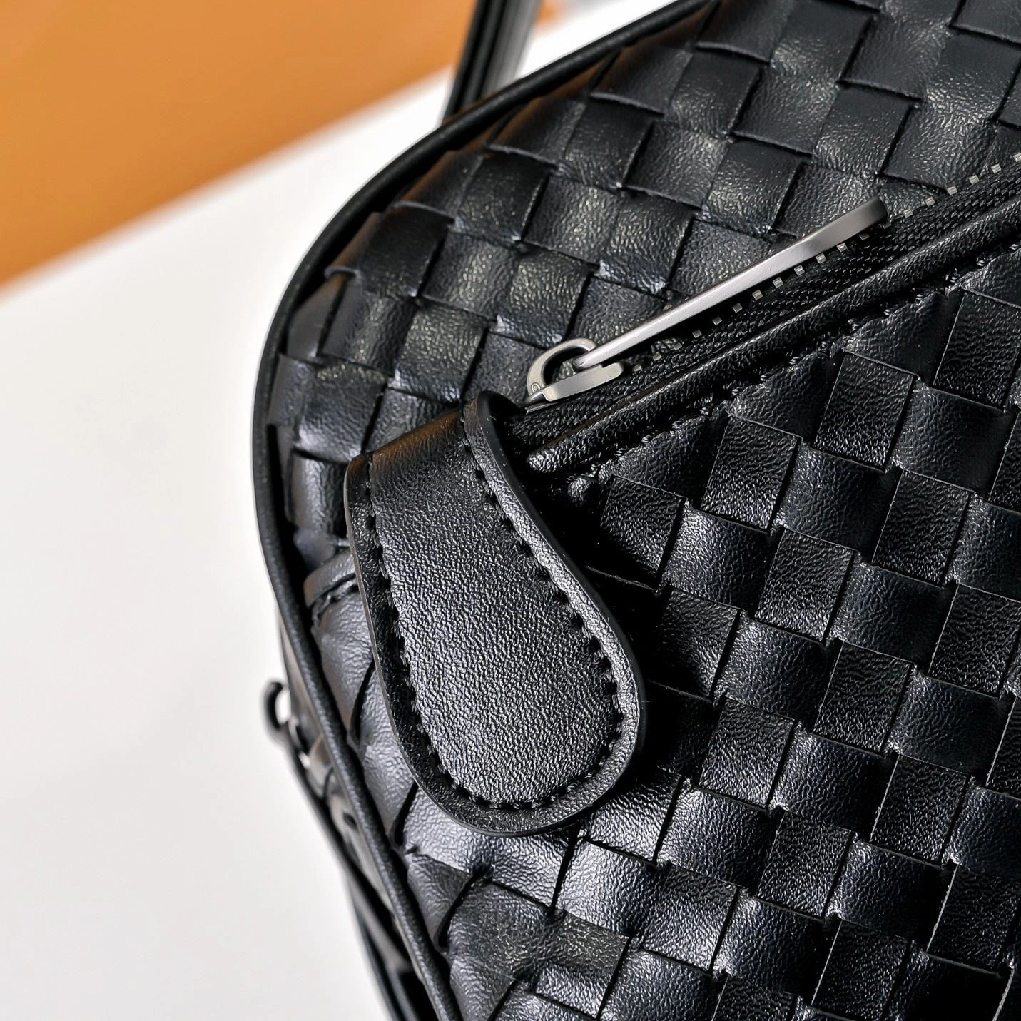 Top mirror Bottega Veneta Cosmetic Bags