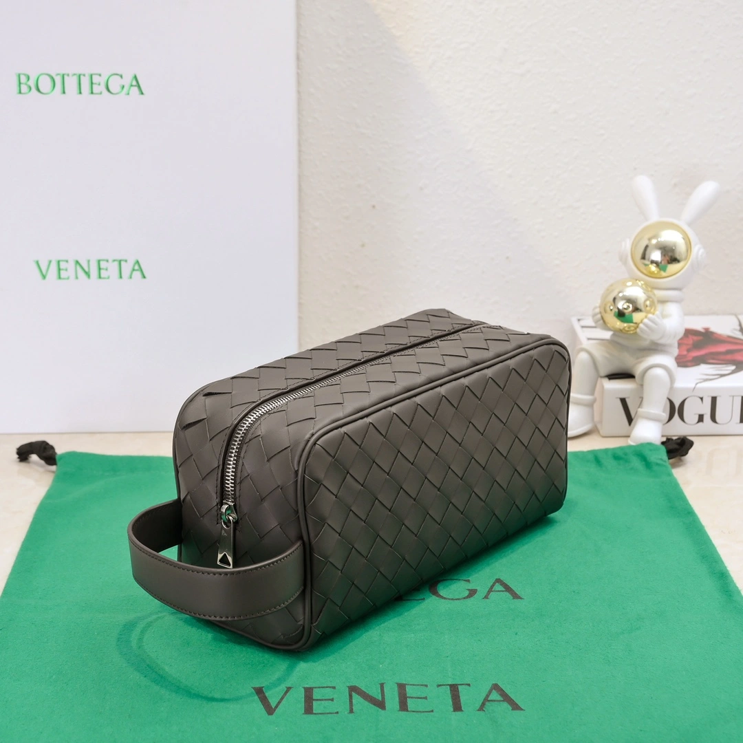 Official Bottega Veneta Cosmetic Bags