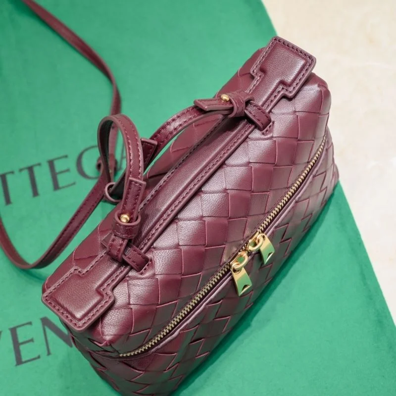 Cut-rate Bottega Veneta Cosmetic Bags
