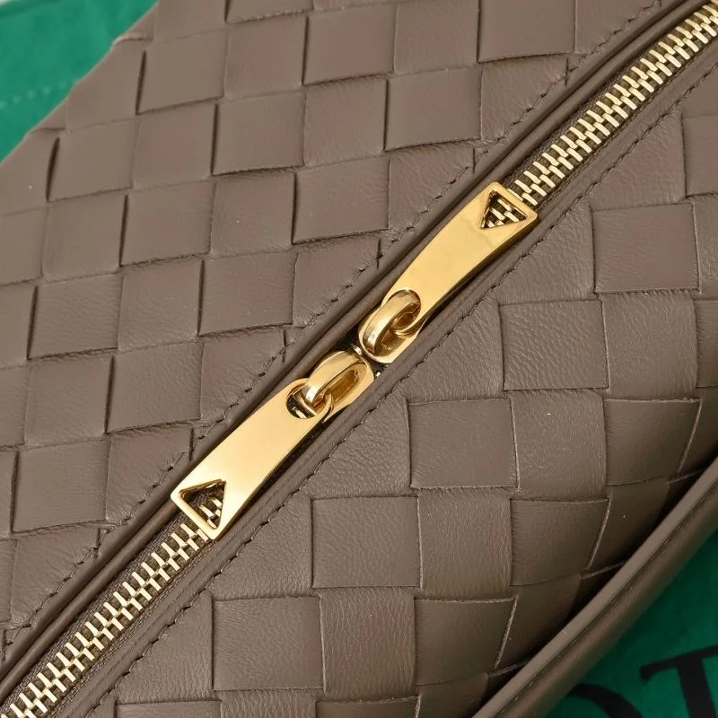 Mirror quality Bottega Veneta Cosmetic Bags