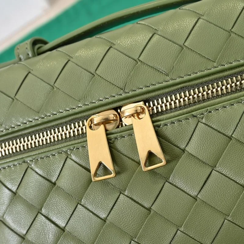 Top mirror Bottega Veneta Cosmetic Bags