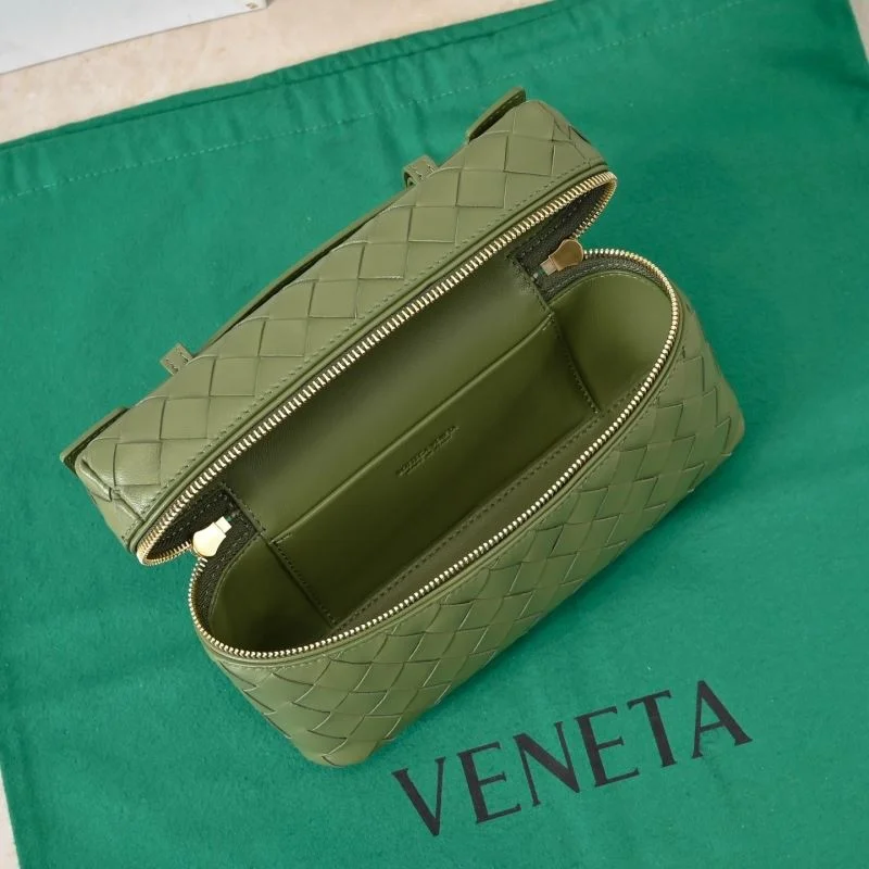 Top mirror Bottega Veneta Cosmetic Bags