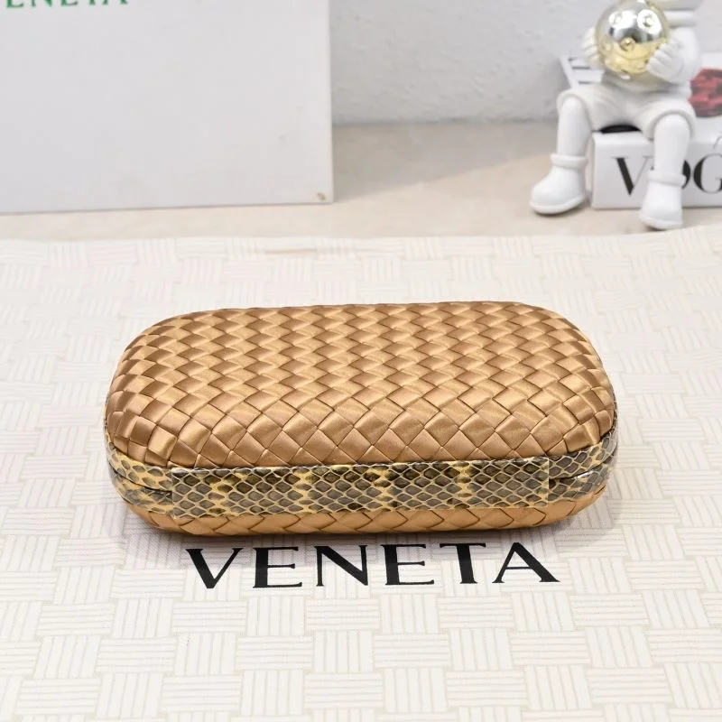 Brand-authenticated Bottega Veneta Cosmetic Bags