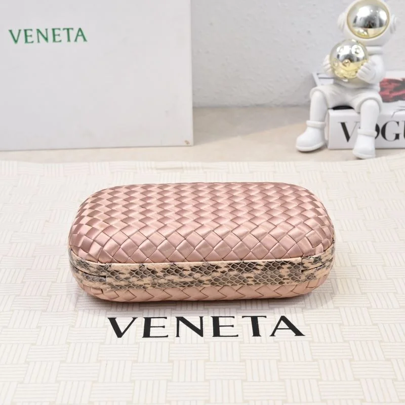 Official Bottega Veneta Cosmetic Bags