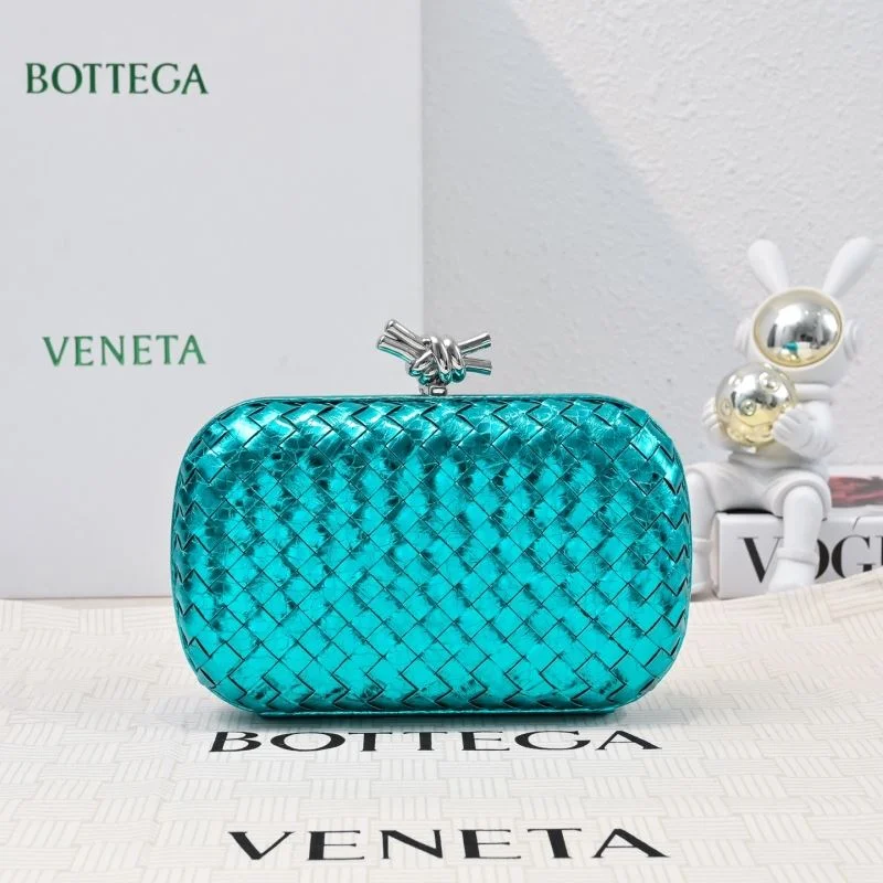 Accurate model Bottega Veneta Cosmetic Bags