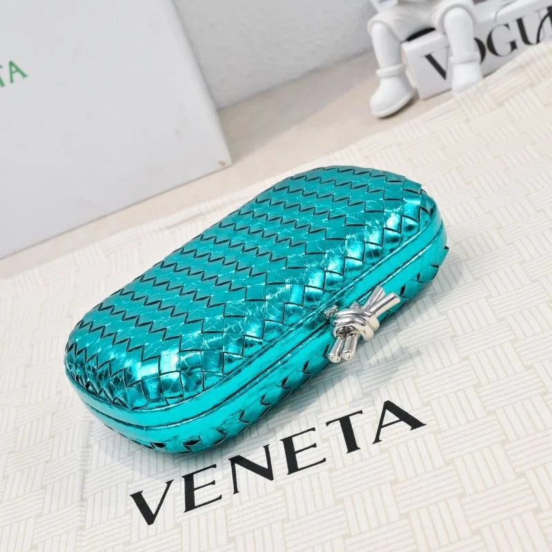 Accurate model Bottega Veneta Cosmetic Bags