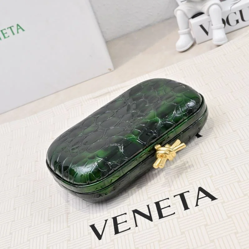 Top mirror Bottega Veneta Cosmetic Bags