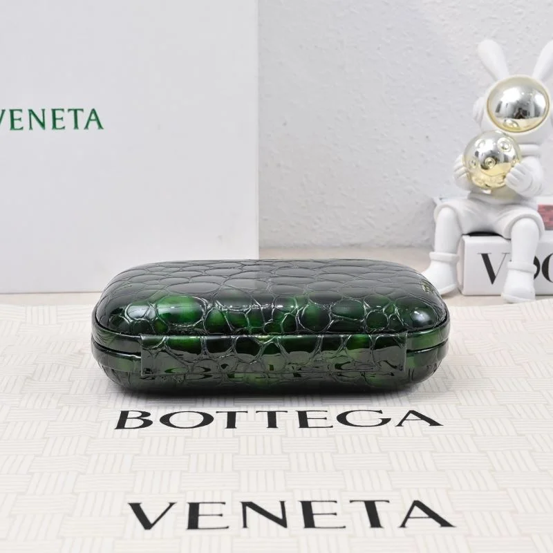 Top mirror Bottega Veneta Cosmetic Bags