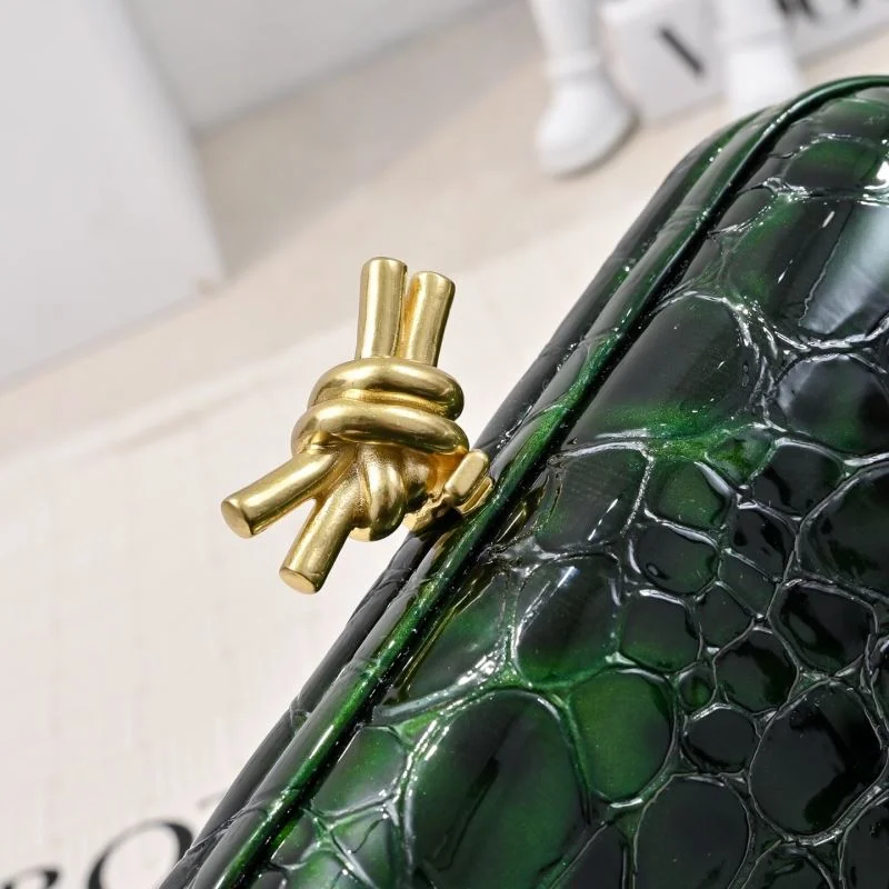 Top mirror Bottega Veneta Cosmetic Bags