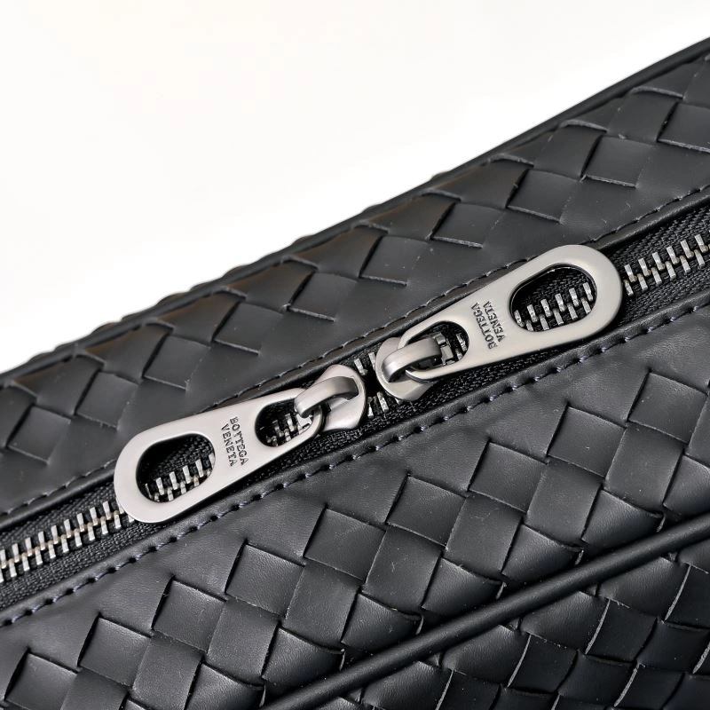 Brand-authenticated Bottega Veneta Cosmetic Bags