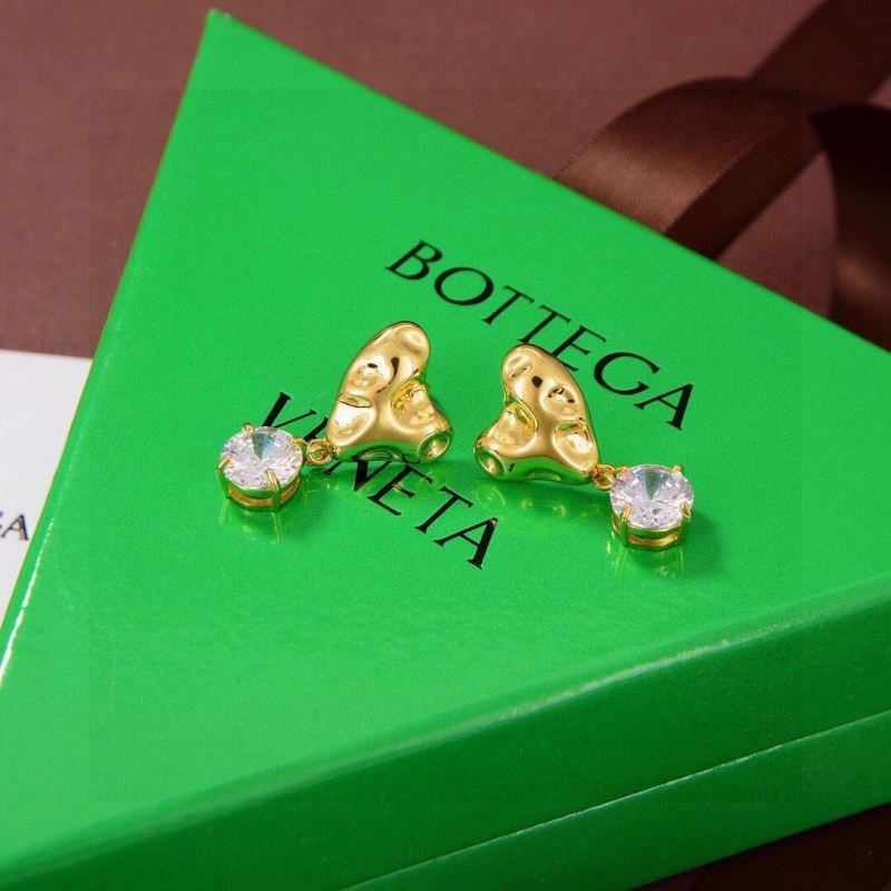 Top match Bottega Veneta Earrings