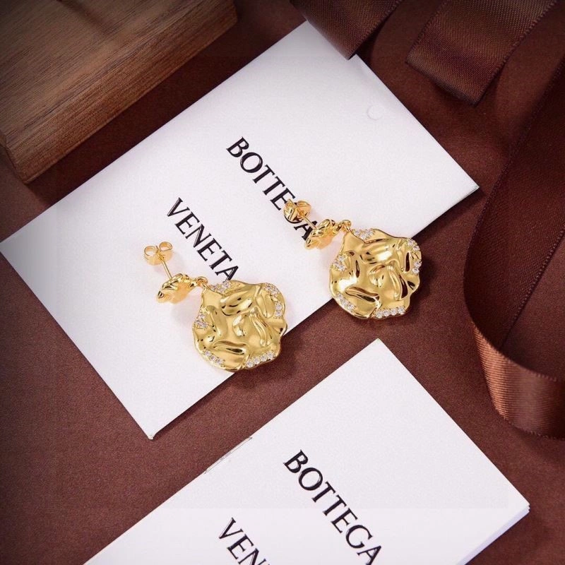 Indistinguishable Bottega Veneta Earrings