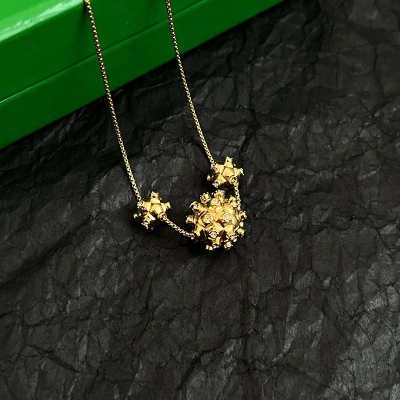 Value-priced Bottega Veneta Necklaces