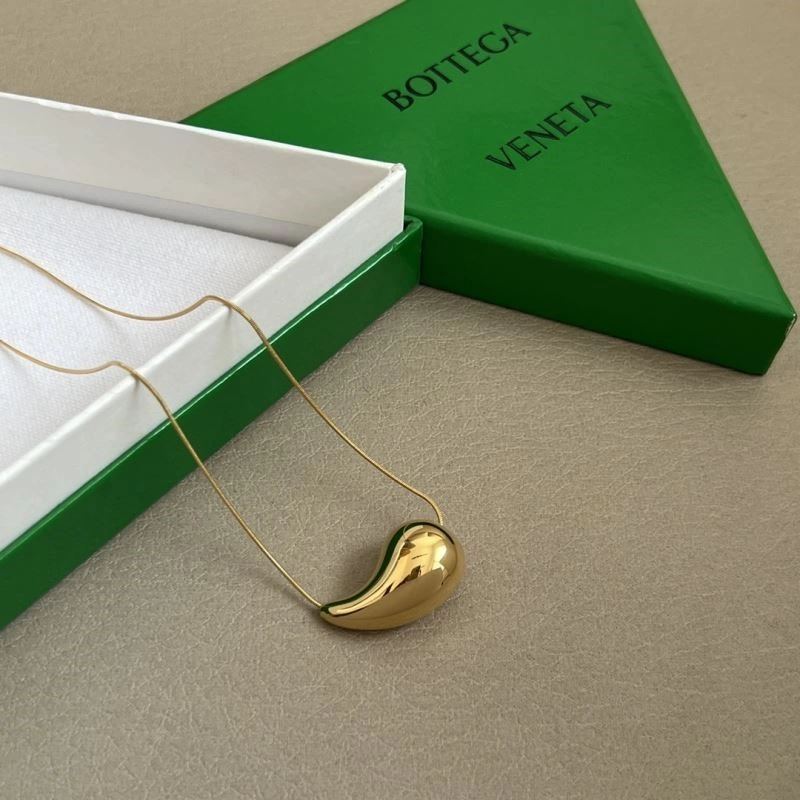 Cut-rate Bottega Veneta Necklaces
