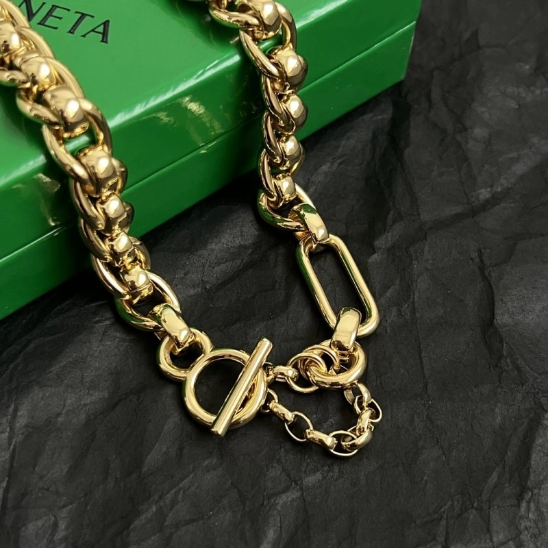 Discounted Bottega Veneta Necklaces