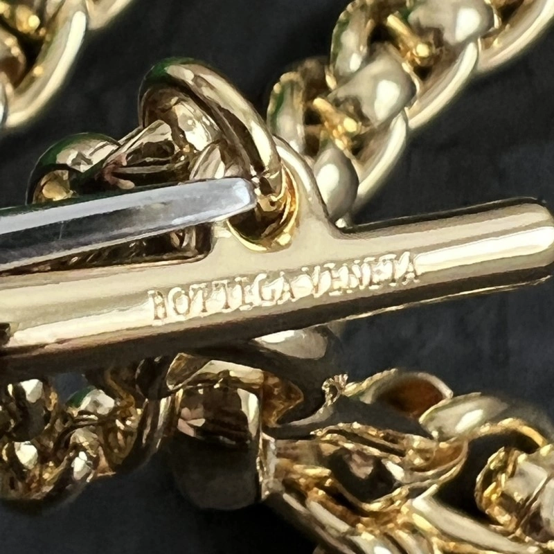 Discounted Bottega Veneta Necklaces