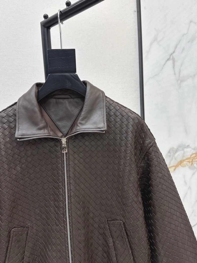 Top match Bottega Veneta Outwear