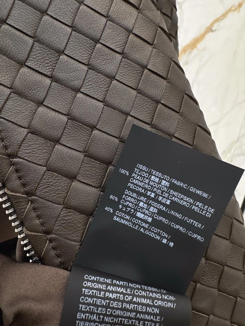 Top match Bottega Veneta Outwear