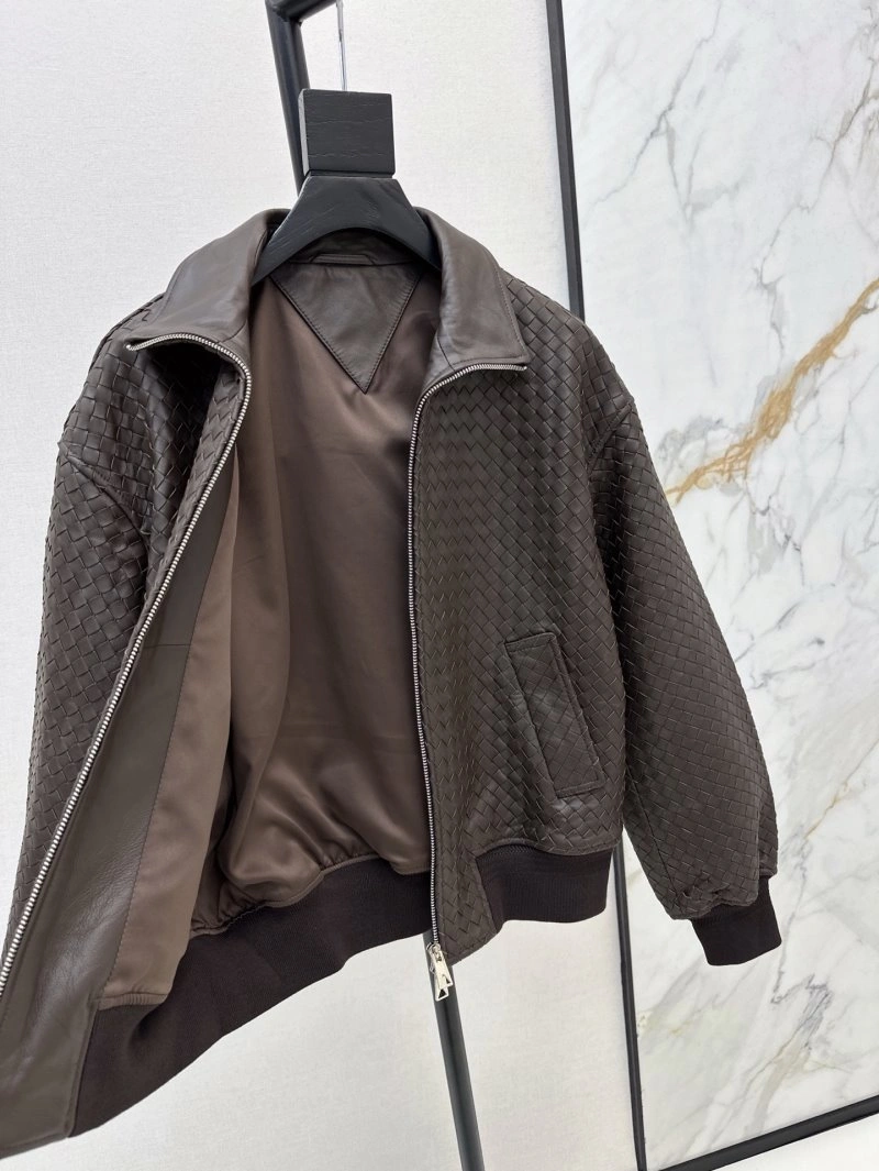 Top match Bottega Veneta Outwear