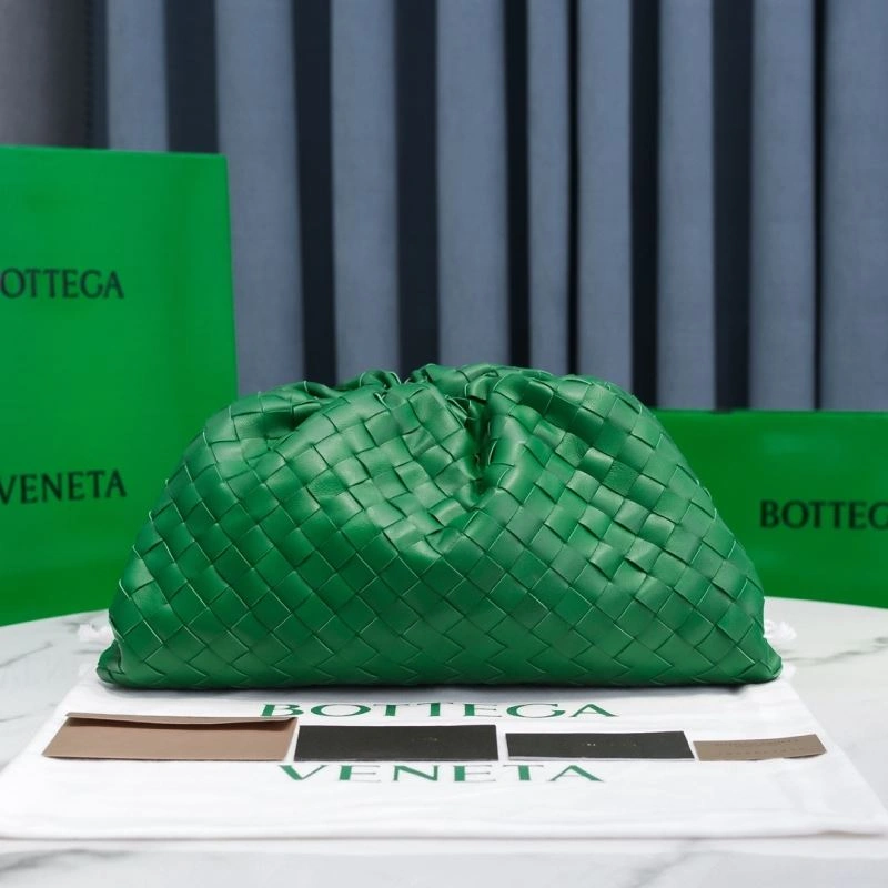 Inexpensive Bottega Veneta Pouch Clutch Bags