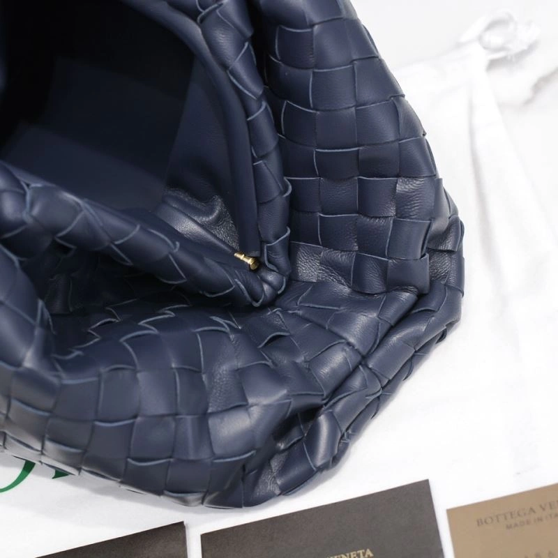 Inexpensive Bottega Veneta Pouch Clutch Bags