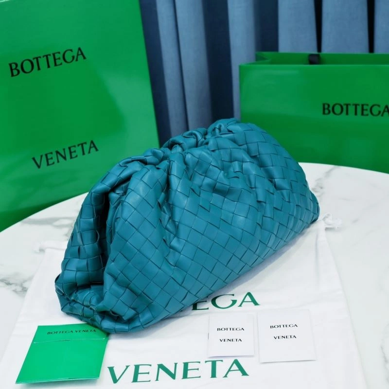 Precise copy Bottega Veneta Pouch Clutch Bags