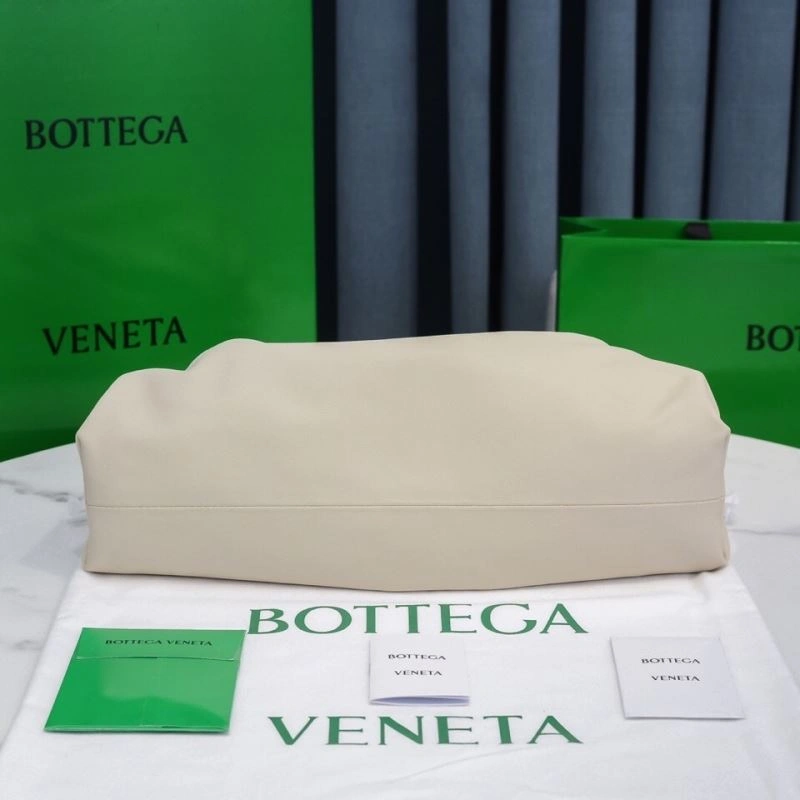 Original Bottega Veneta Pouch Clutch Bags