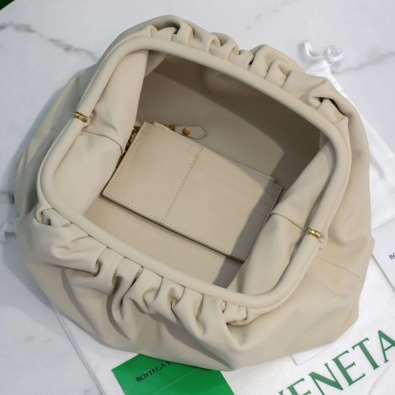 Original Bottega Veneta Pouch Clutch Bags