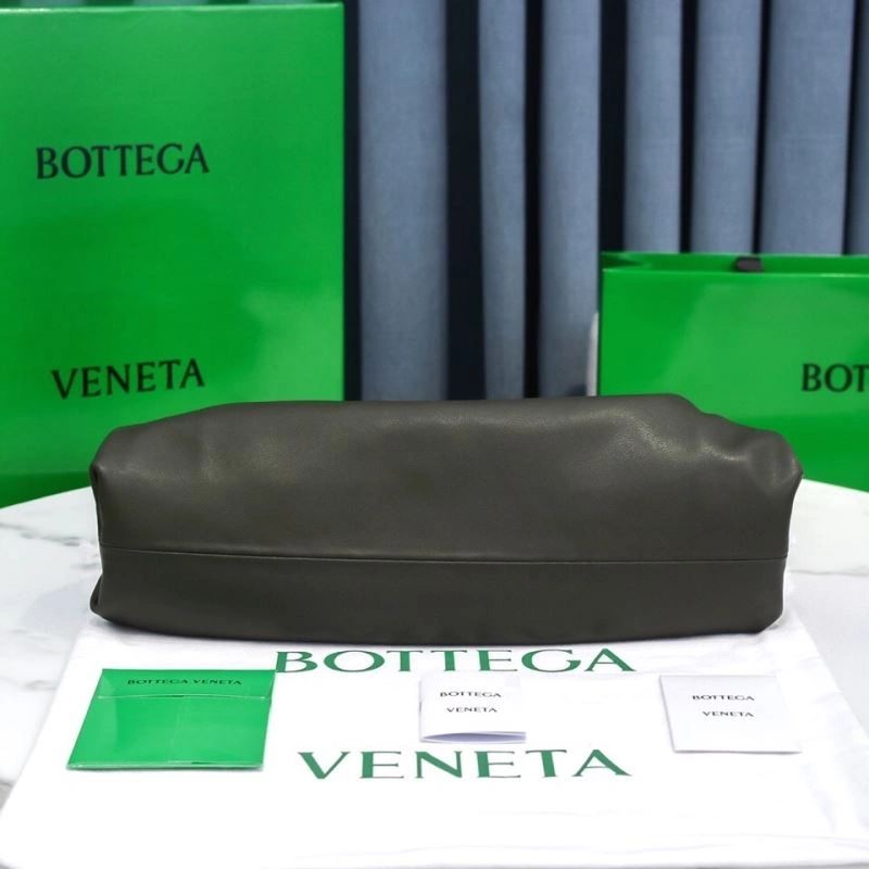 Top mirror Bottega Veneta Pouch Clutch Bags