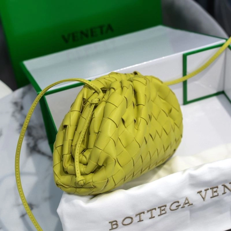 Low-cost Bottega Veneta Pouch Clutch Bags