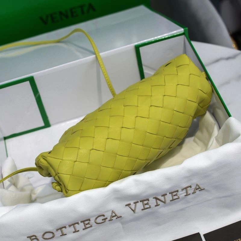 Low-cost Bottega Veneta Pouch Clutch Bags