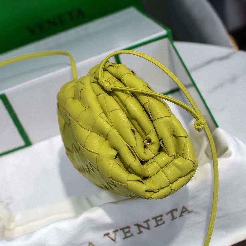 Low-cost Bottega Veneta Pouch Clutch Bags