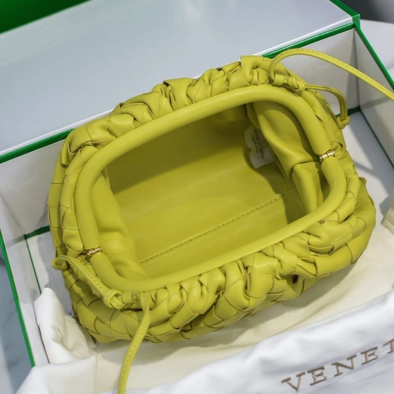 Low-cost Bottega Veneta Pouch Clutch Bags