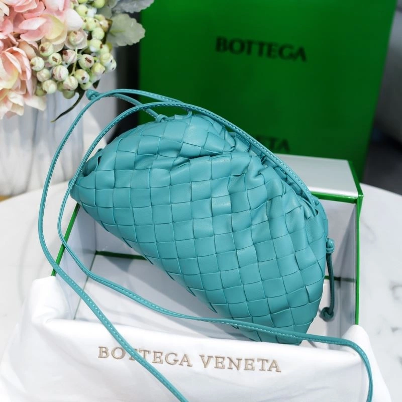 Legit Bottega Veneta Pouch Clutch Bags