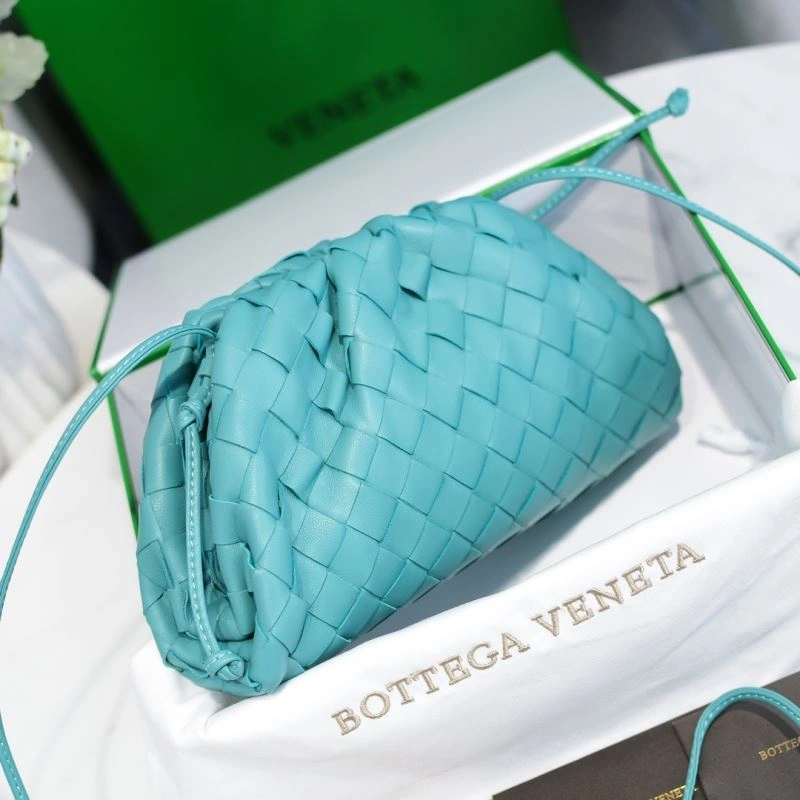 Legit Bottega Veneta Pouch Clutch Bags