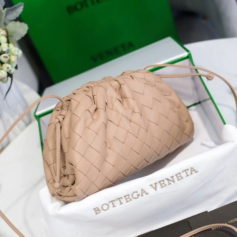 Top match Bottega Veneta Pouch Clutch Bags
