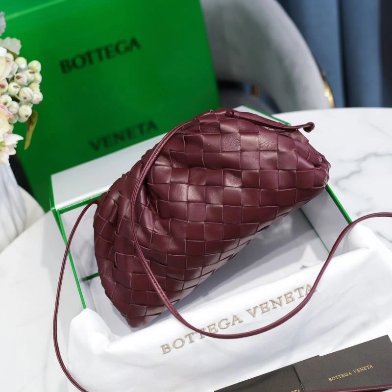 Top mirror Bottega Veneta Pouch Clutch Bags