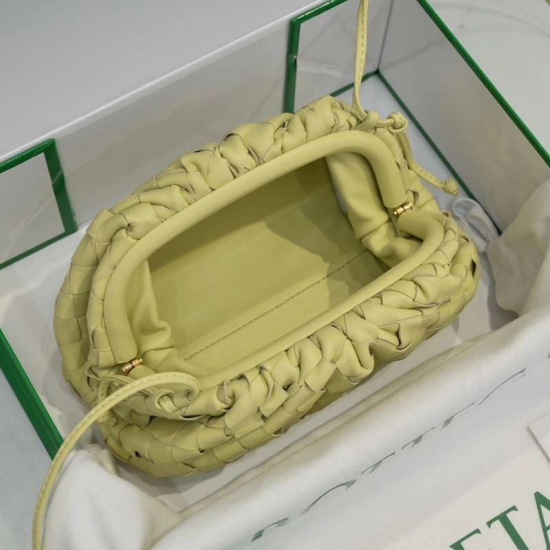 Official Bottega Veneta Pouch Clutch Bags