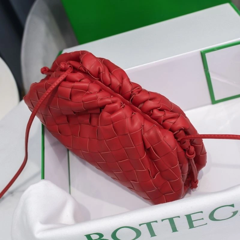 Official Bottega Veneta Pouch Clutch Bags