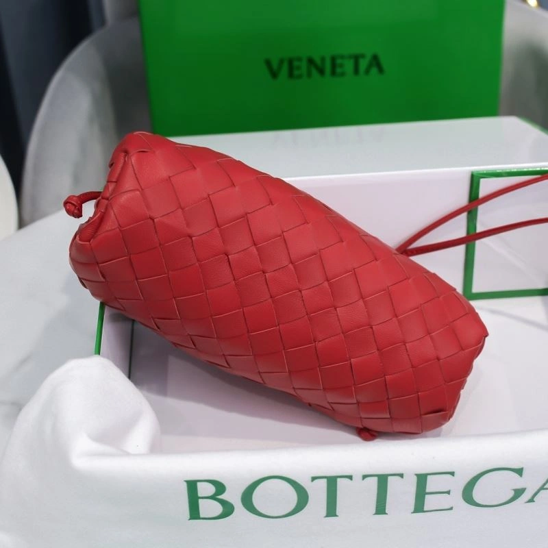 Official Bottega Veneta Pouch Clutch Bags