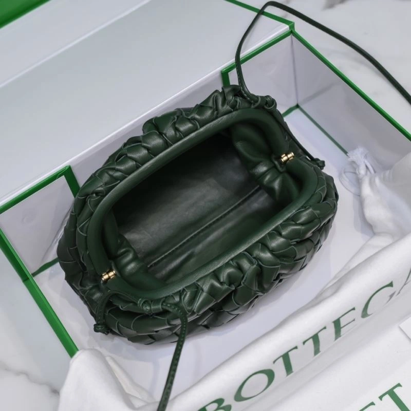 Economical Bottega Veneta Pouch Clutch Bags