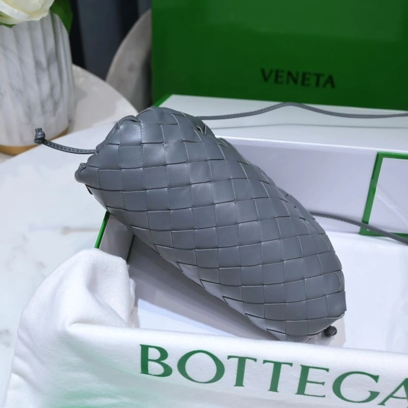 Inexpensive Bottega Veneta Pouch Clutch Bags