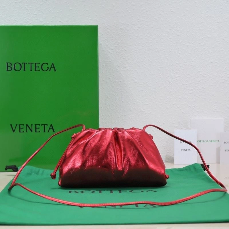 Affordable Bottega Veneta Pouch Clutch Bags