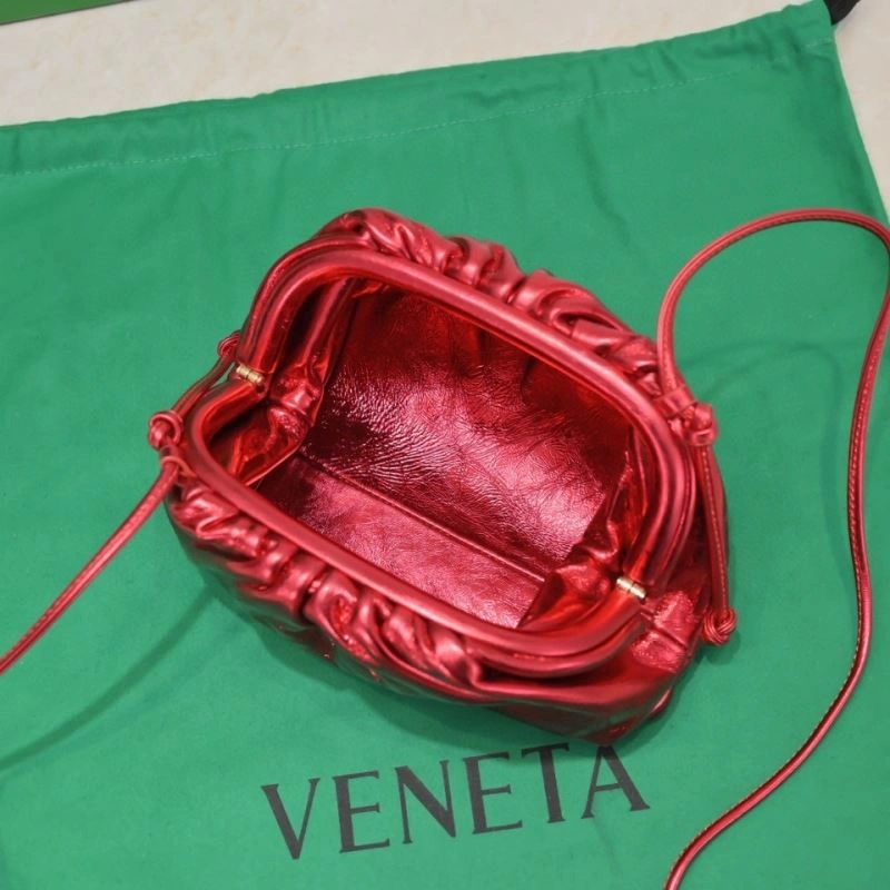 Affordable Bottega Veneta Pouch Clutch Bags
