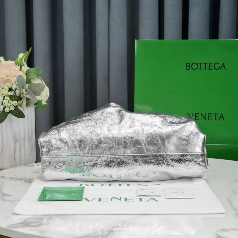 OEM Bottega Veneta Pouch Clutch Bags