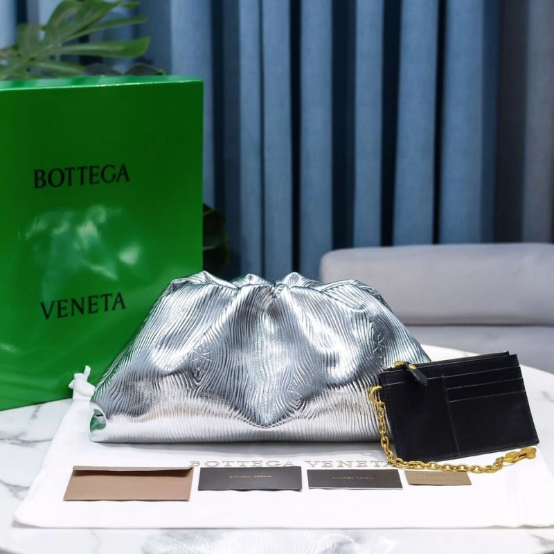 Official Bottega Veneta Pouch Clutch Bags