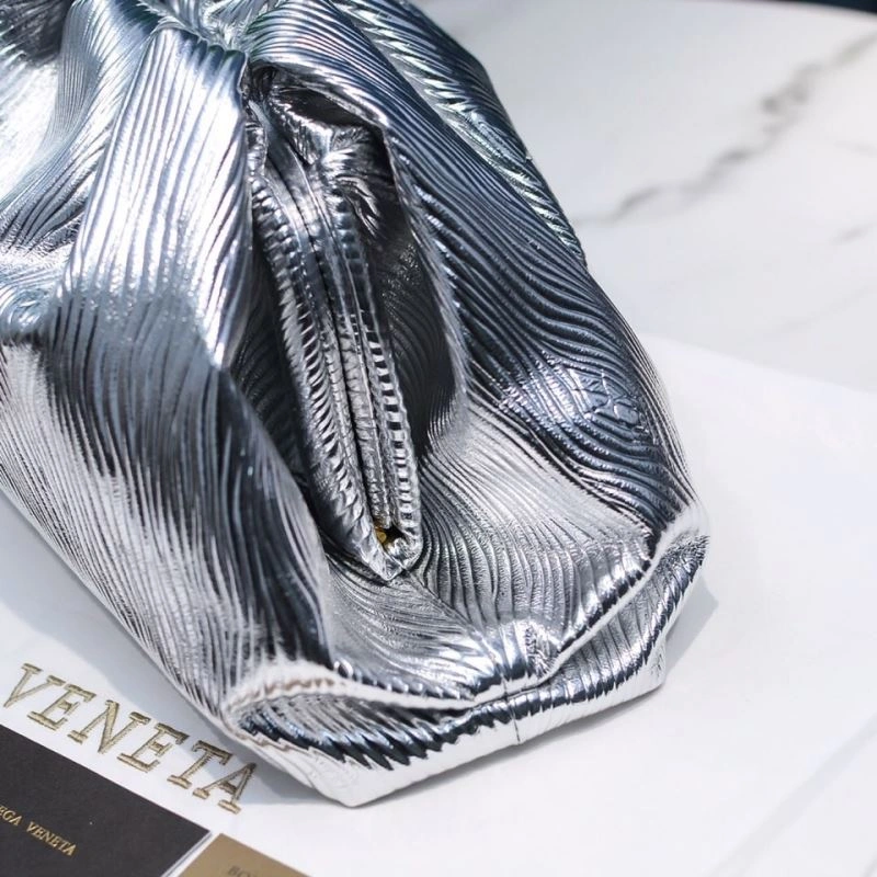 Official Bottega Veneta Pouch Clutch Bags